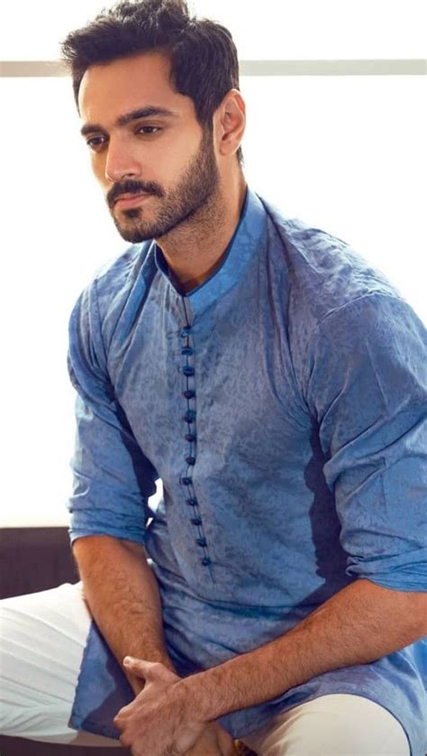Pin On Wahaj Ali Best Poses For Men Most Stylish Men Gentleman Aesthetic