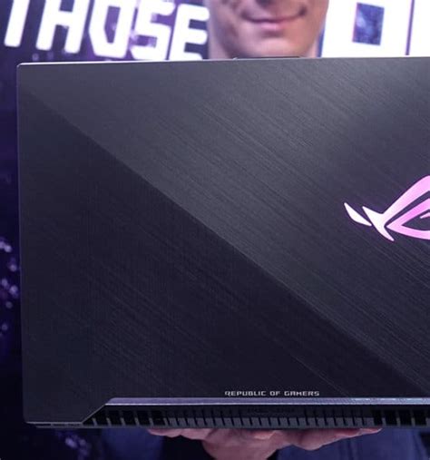 Asus Rog Strix Scar Ii Hands On Review Gadgetmatch