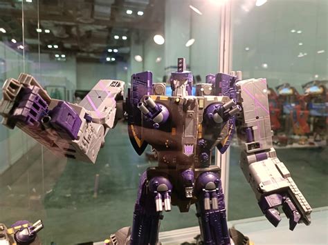 Titan Class Tidal Wave Revealed At Cybertron Fest 2023 In Singapore