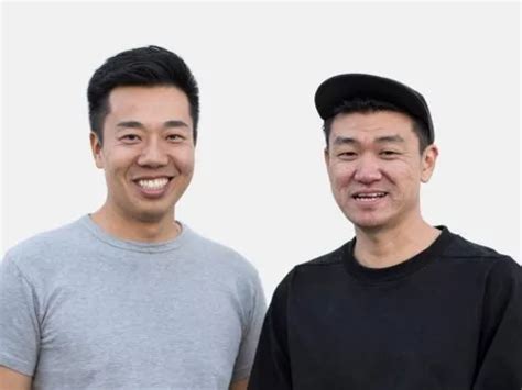 Ứng Dụng Mua Sắm Goat Chuyện Cổ Tích Của Sneakergame Elle Man