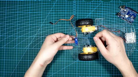 Arduino Obstacle Avoiding Robot Car 2wd With Aa Battery