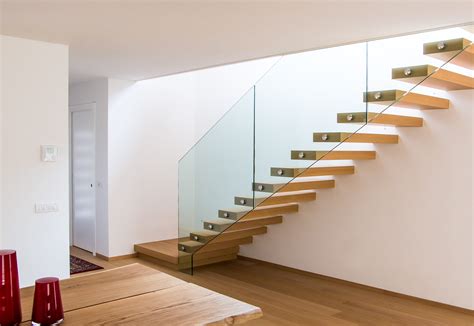 Scala Con Gradini A Sbalzo In Rovere De Stalis Scale