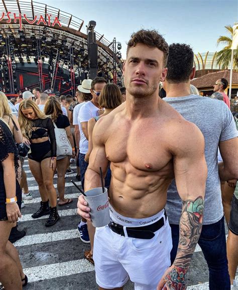 Owen Harrison Rladyboners