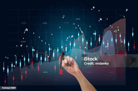 상승 비율 및 지표가 있는 홀로그램 차트입니다 비즈니스 성장 개념 높은 수익성 성공적인 시작 가격에 대한 스톡 사진 및 기타 이미지 Istock
