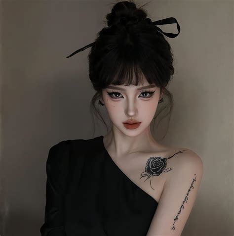 เพื่อนสนิท คิดไม่ซื่อ ติ่งจีนพาเพลิน Facebook