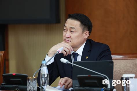 Хэвлэлийн эрх чөлөөний тухай хуулийн шинэчилсэн найруулгын төслийг хэлэлцэхийг дэмжлээ