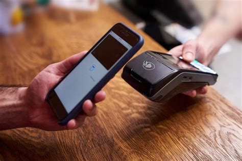Contactless Payment With Nfc To Be Combined With Additional Operations