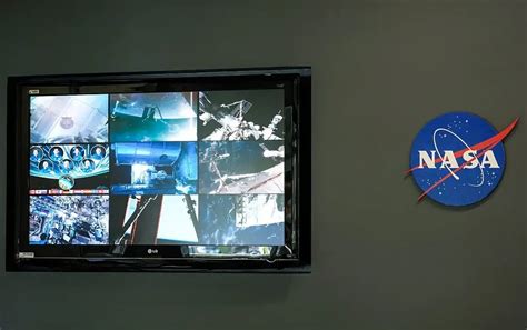 Bee Nav Artemis 2 Imagery And Ios 27 Camera Updates Announced