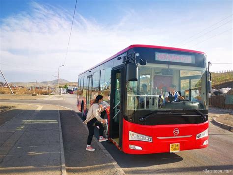 ЭЕШ өгөх сурагчид нийтийн тээврээр үнэгүй зорчино