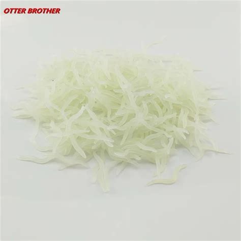 낚시 미끼 실리콘 발광 시뮬레이션 냄새 지렁이 4cm60pcs 낚시 소프트 미끼 레드 화이트 웜 Isca 인공 액세서리 낚시용 루어 미끼 낚시용 낚시미끼들