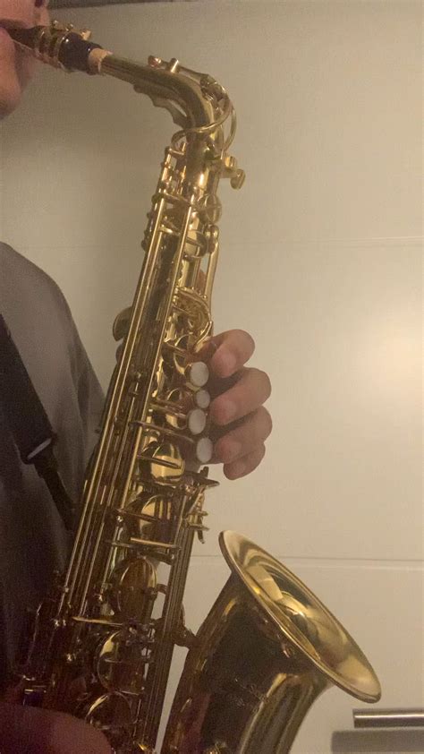 beginner r saxophone