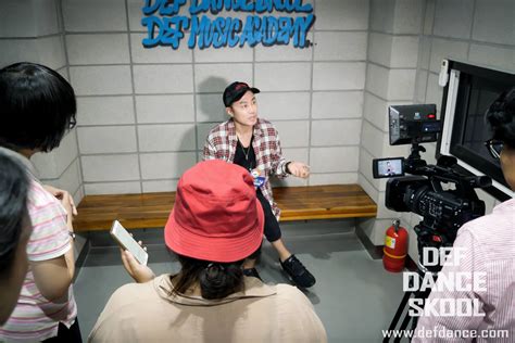 양선규 대표와의 인터뷰를 위해 데프댄스스쿨을 데프컴퍼니 Def Company Since2002