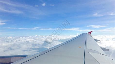 蓝色天空中的魔法地毯多云旅行运输高清图片下载 正版图片322073864 摄图网