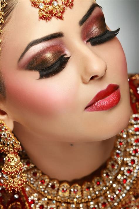 Beautiful Bridal Eye Makeup