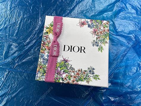 미스 디올 향수 오드 퍼퓸 50ml 트래블스프레이 향수 중고나라