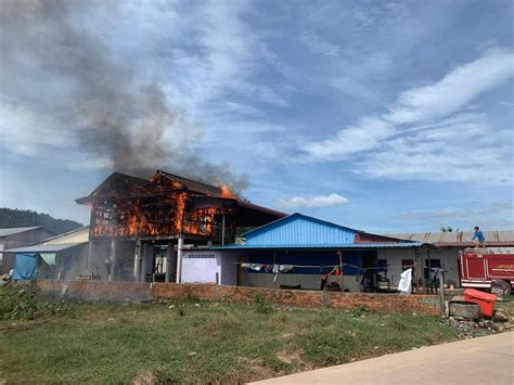 Msjtv News រដូវធ្លាក់ខ្យល់ហើយសូមបបងប្អូនបង្កើនការប្រុងប្រយ័ត្ន ភ្លើងលេបត្របាក់ផ្ទះ១ខ្នង