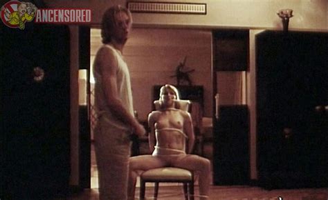 Naked Stephanie Jacquinot In Suite