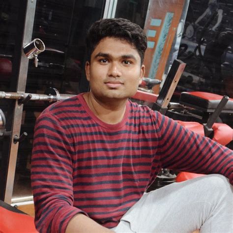 Dhanush Kumar Sivaji Medium