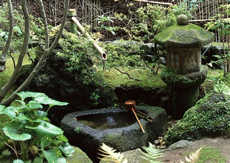 灯籠 庭石 和風 その他