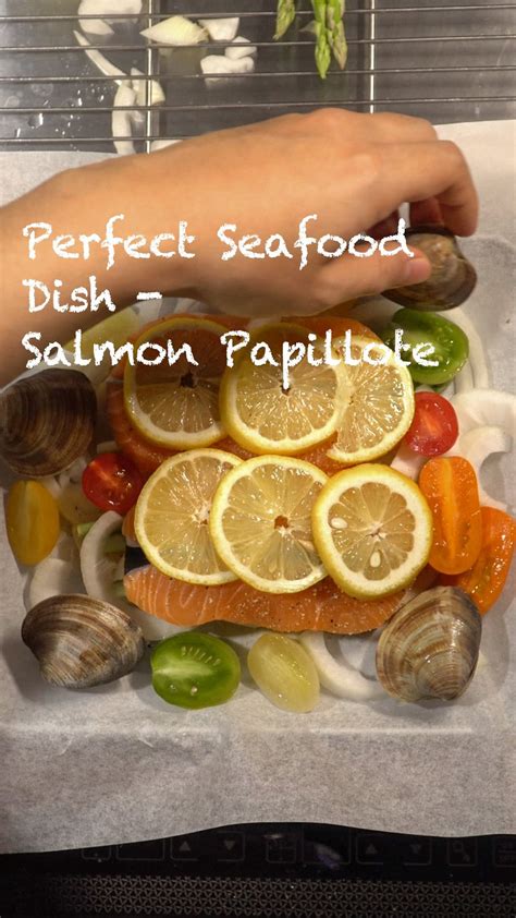 밀또milddo Pan Fried Chicken Mashed Potato And Sweet Mushroom 치킨 스테이크와 매쉬드 포테이토 그리고 바닐라 아이스크림이