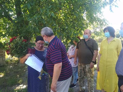 Матері загиблого військового розвідника Віктора Солтиса вручили орден сина