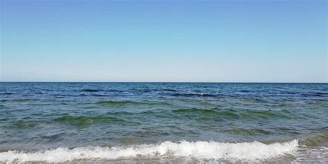 Болгарія посилює патрулювання в Чорному морі після вибуху міни біля Румунії Європейська правда