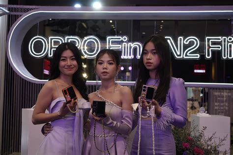 Oppo Find N2 Flip តម្លៃ 899 ស្មាតហ្វូនអេក្រង់បត់ដែលមានអេក្រង់ខាងក្រៅធំបំផុត 3 26