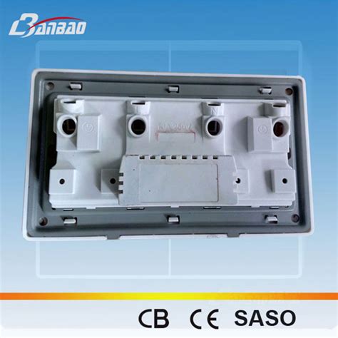Supply 13A Brithish Wall Socket With 2 1A USB Wholesale Factory Foshan Zhongmei Lighting