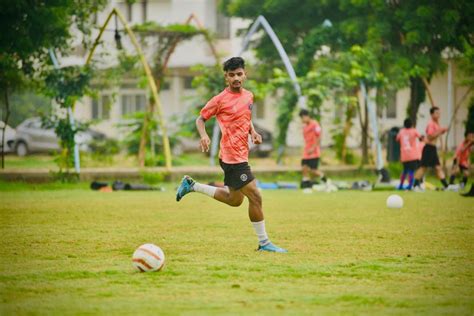 Itarsis Akshat Will Show His Talent In Mp Football Team मप्र फुटबॉल