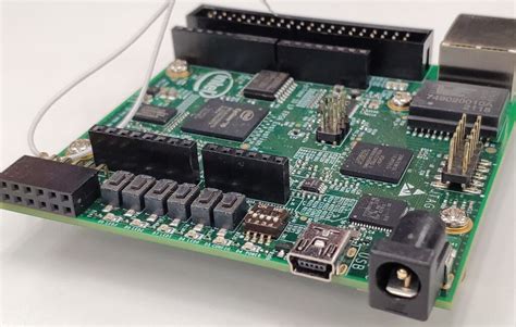 Cyclone 10 Lp Fpga 評価キット Fpgaマガジン公式