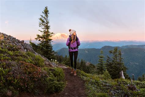 Hiking Renee Roaming