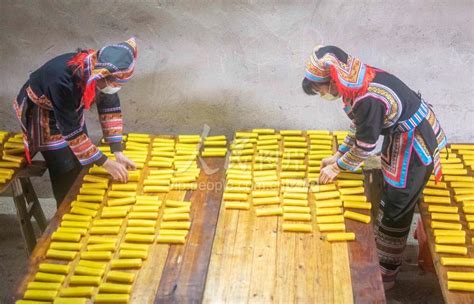 湖南江华年糕香 年味浓 人民图片网