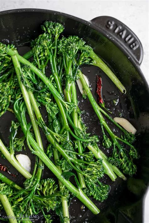 Stir Fried Broccolini With Garlic And Chili Pepper Cooking My Dreams