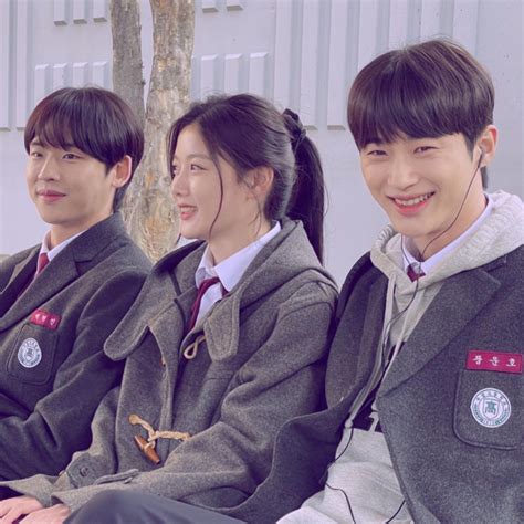 Netflix電影《20世紀少女》金裕貞、邊佑錫評價超高！讓人淚崩的純愛電影：你跟初戀好好說再見了嗎？