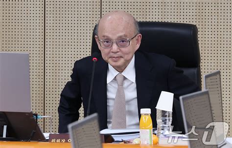 전원위 소집한 국가인권위 비상계엄 사태 재논의 뉴스1
