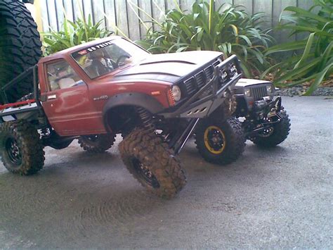 Toyota Hilux With SCX Chassis