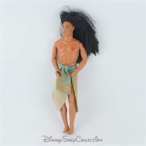 Kocoum Disney Mattel Pocahontas Sun Colors Indian Fashion Doll