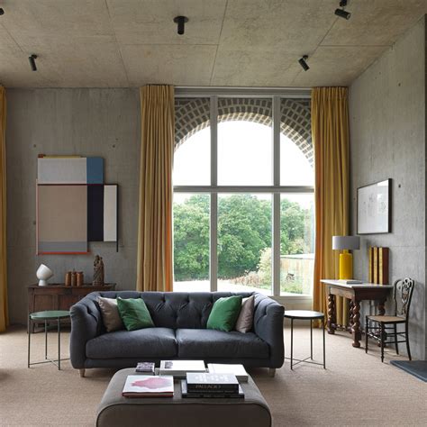 10 Contemporary Living Rooms With Calm Interiors