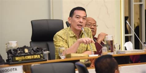 Berdampak Negatif Ke Masyarakat Daniel Johan Ingatkan Pemda Beri