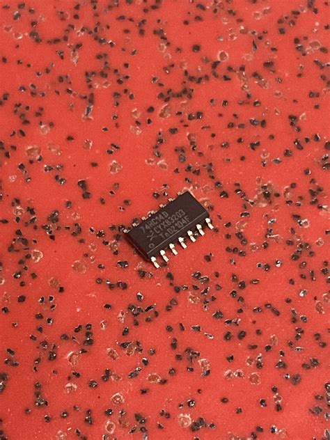 74hc14d 653 Tomark Electronics Ltd