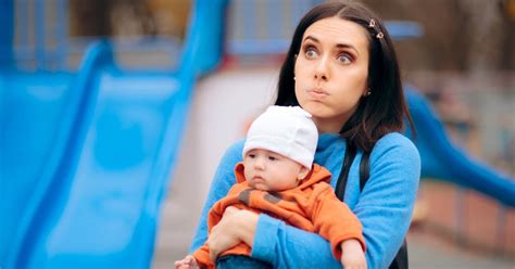 შვილის დაბადების შემდეგ ერთოთახიან ბინაში ვიწროდ ვართ გადაცვლაზე ვოცნებობ მაგრამ დედამთილი უდრეკია