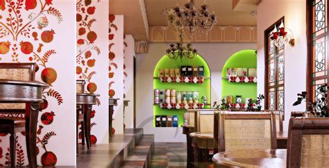 طراحی داخلی کافی شاپ سنتی