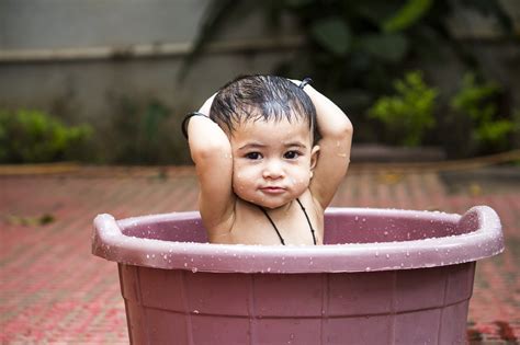 5000 Free Bathing And Bathing Suit Images Pixabay