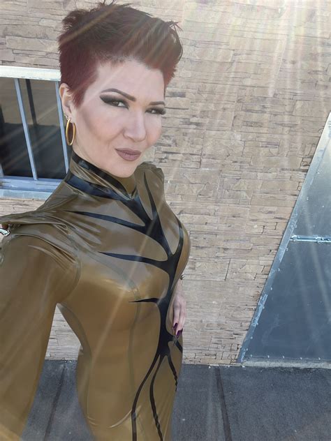 Tw Pornstars 1 Pic ♀️mistress Alexandra♀️ 🔞 Twitter New Photoshoot At Omegafemdom With