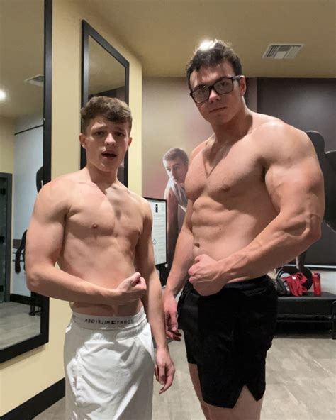 Physique Motivation Clark Reid Monday Xyz