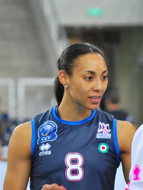 Áurea Cruz Alchetron The Free Social Encyclopedia Áurea Cruz Alchetron The Free Social Encyclopedia