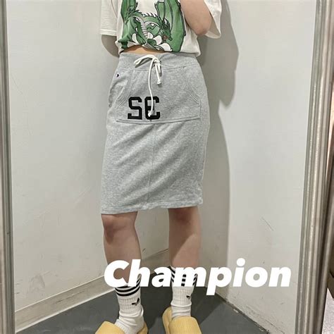 챔피온 뒷트임 포켓 밴딩 스커트 헬로마켓