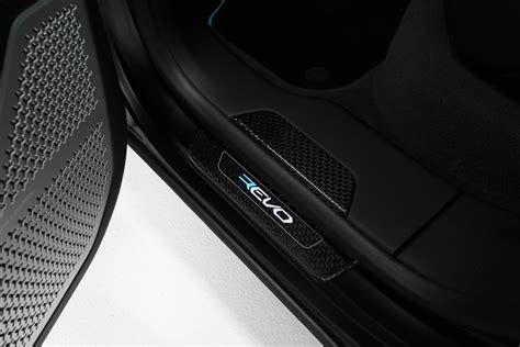 Topcar Design Carbon Fiber Body Kit Set For Lamborghini Urus Revo Buy