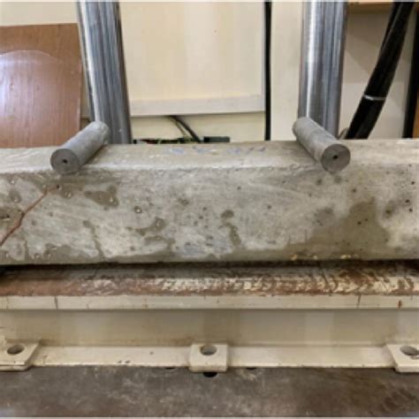 Four Point Loading Test Setup Download Scientific Diagram