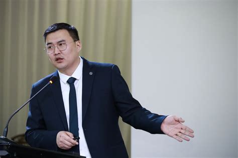 Шүүхийн бус журмаар маргаан хянан шийдвэрлэх нь сэдэвт хэлэлцүүлэг боллоо News Mn